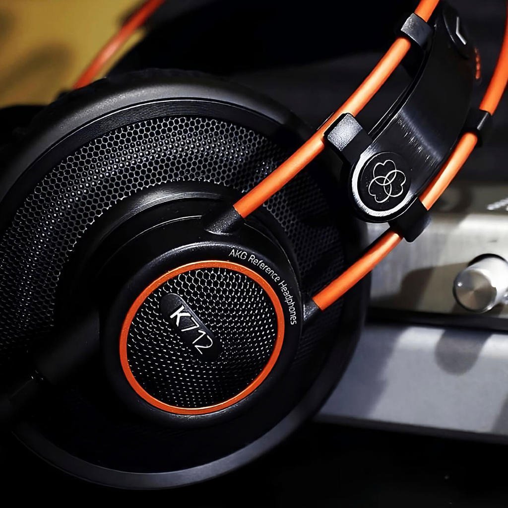 Custom Cables for AKG Headphones - Arachne Audio