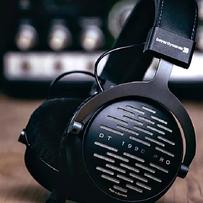 Custom Cables for Beyerdynamic Headphones - Arachne Audio